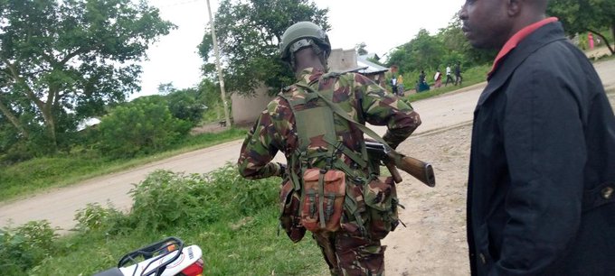 8 ADF rebels captured & 17 riffled from Ntoroko attack - Kasese Guide Radio