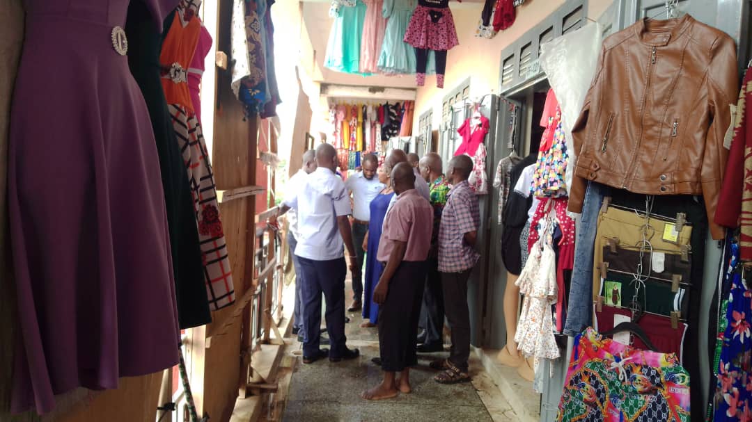 Kasese main market is leaking - Kasese Guide Radio