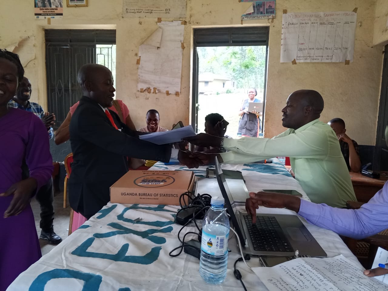 Hon. Muthanaba unveils campaign Manifesto - Kasese Guide Radio