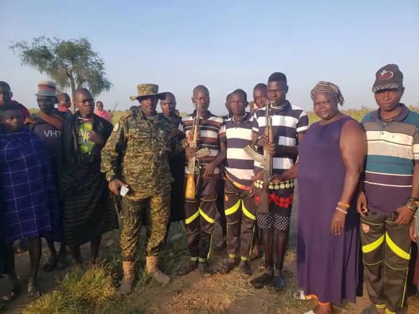 Cattle warriors hand in guns to government - Kasese Guide Radio